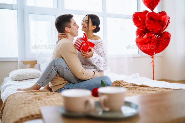 How To Celebrate Valentines Day: Stvalentinesday.org